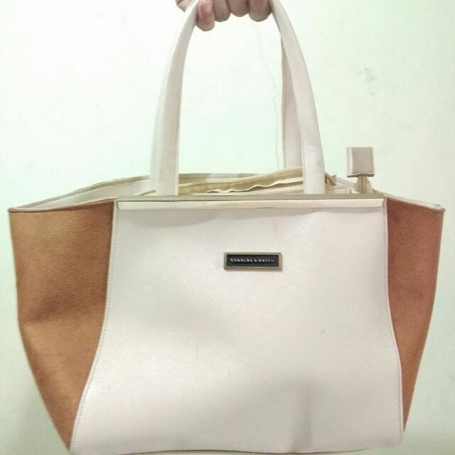 Tas Charles & Keith, Fesyen Wanita, Tas & Dompet di Carousell