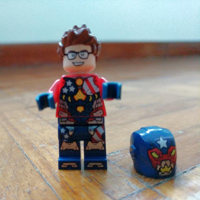Justin Hammer & Robot (Lego 76077 Iron Man: Detroit Steel Strikes ...