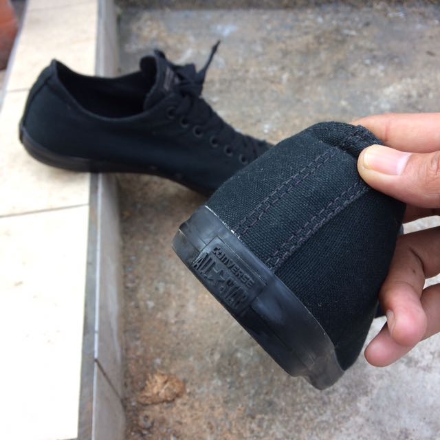 Converse Lo Pro Black/Black. Original., Fesyen Pria, Sepatu di Carousell
