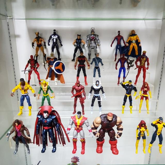 Marvel Universe Greatest Battles Comic Packs and Xmen First Class Comic ...