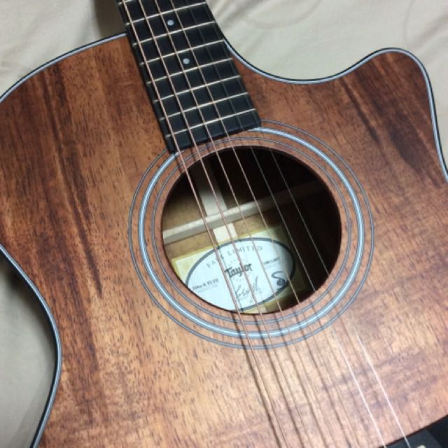 Taylor Koa Guitar Rare Fall Limited Edition, Hobbies & Toys, Music ...