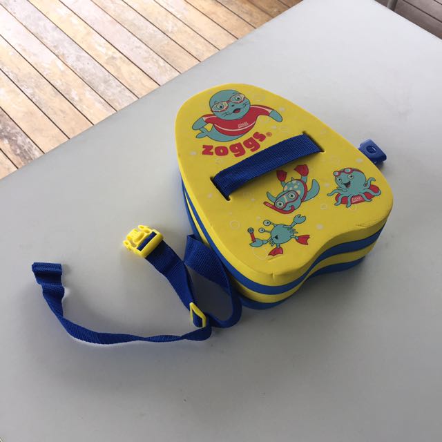 ZOGGS back float, Babies & Kids, Babies & Kids Fashion on Carousell