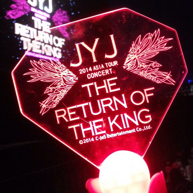 JYJ THE RETURN OF THE KING OFFICIAL LIGHTSTICK, Hobbies & Toys ...