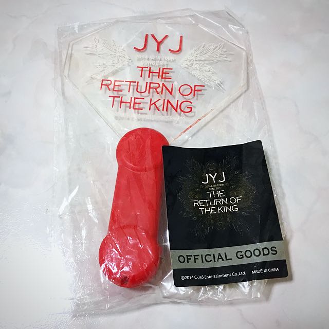 JYJ THE RETURN OF THE KING OFFICIAL LIGHTSTICK, Hobbies & Toys ...