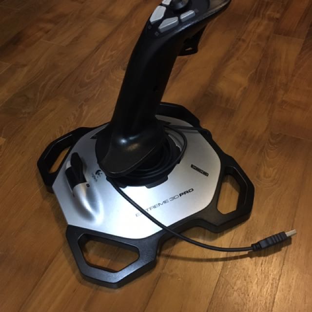 Logitech Extreme 3D Pro PC USB Joystick, Video Gaming, Gaming ...