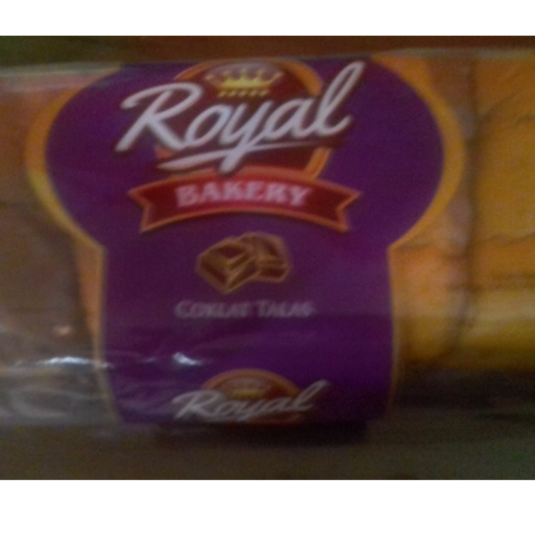 Roti Royal, Makanan & Minuman, Kue-kue di Carousell