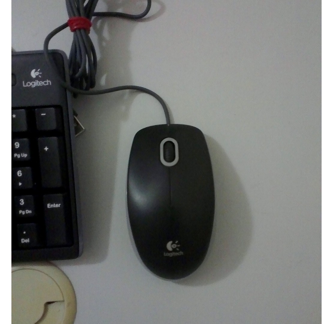 Logitech Mk200 Mouse Keyboard Media Combo Computers And Tech Parts