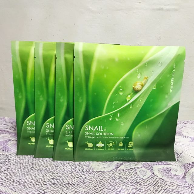 Snail Solution Hydrogel Mask, Health & Beauty, Bath & Body on Carousell