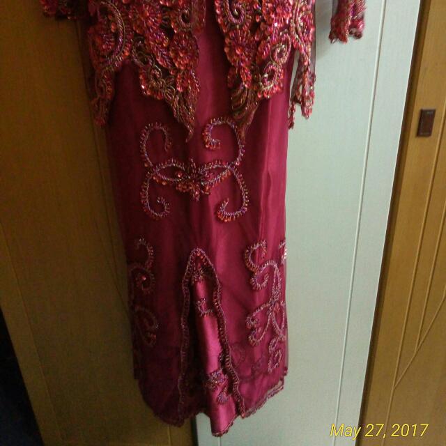 Kebaya Labuci, Women's Fashion, Muslimah Fashion, Baju Kurung & sets on ...