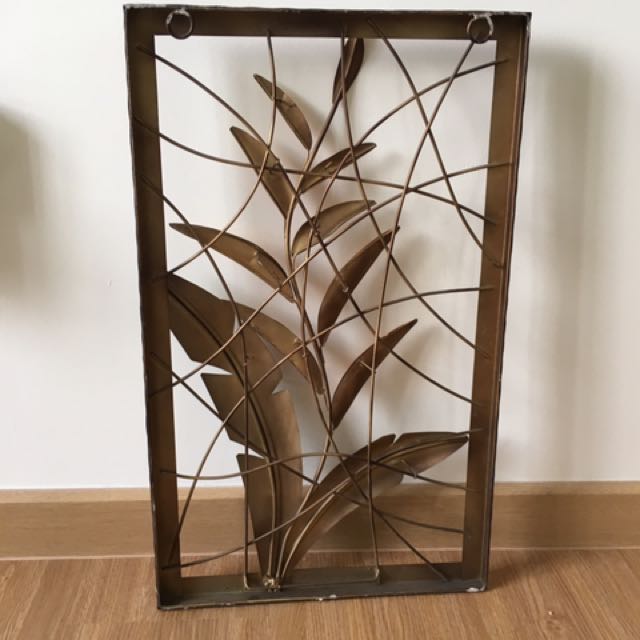 Metal Flower Frame, Furniture & Home Living, Home Decor, Frames ...
