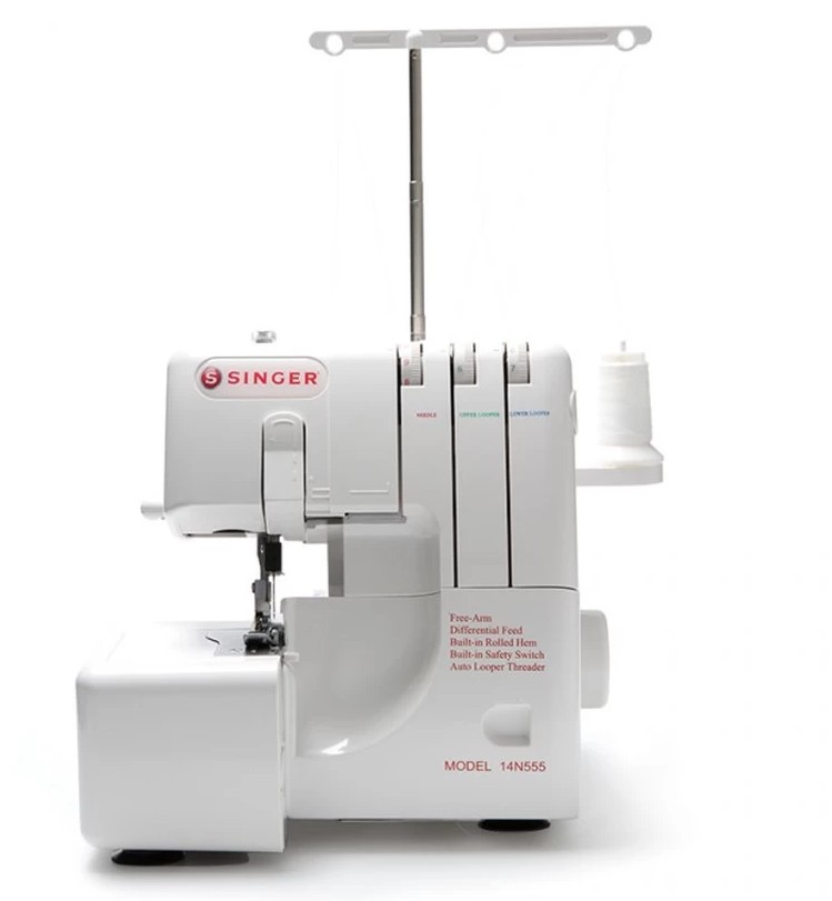 Singer Overlock Sewing Machine 14N555, Hobbies & Toys, Stationery ...