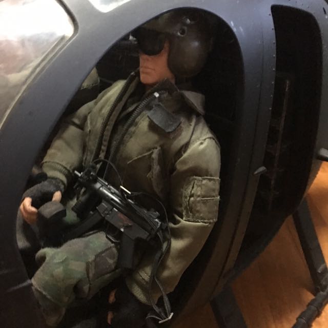 1/6 Little Bird Helicopter + 2 Pilots + 4 Soldiers, Hobbies & Toys ...