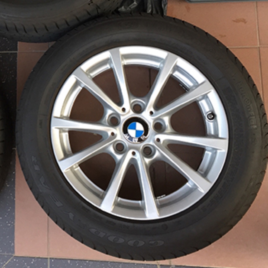 Original BMW 16-inch 390 V-spoke wheel rims, Car Accessories on Carousell