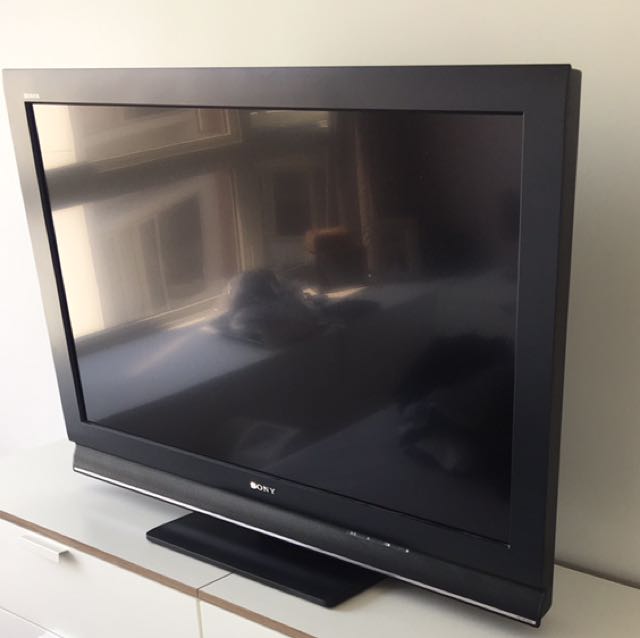 SONY Bravia LCD TV FULL HD, TV & Home Appliances, TV & Entertainment ...