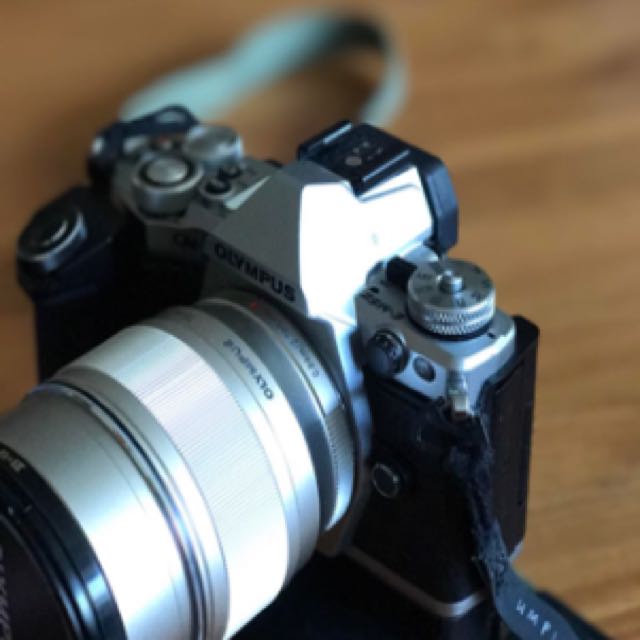Olympus Em5 Mk2, Photography, Lens & Kits on Carousell