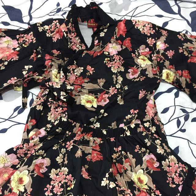 Walolita Lolita Dress (Japan) Bodyline, Women's Fashion, Dresses & Sets ...