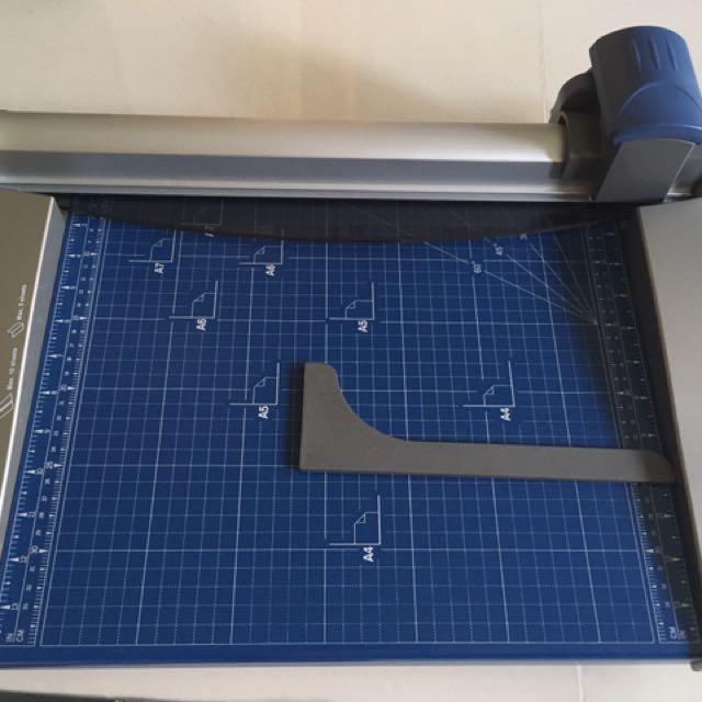 GBC AccuCut Trimmer Paper Cutter A515Pro 3 In 1, Hobbies & Toys ...