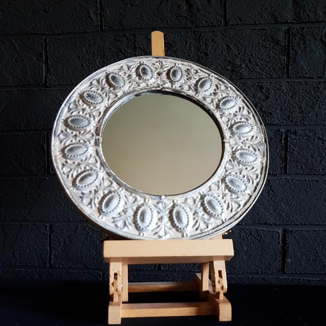 Circular Roman-styled Mirror, Furniture & Home Living, Home Decor ...