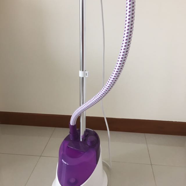 Philips Garment Steamer GC506, TV & Home Appliances, Irons & Steamers on Carousell