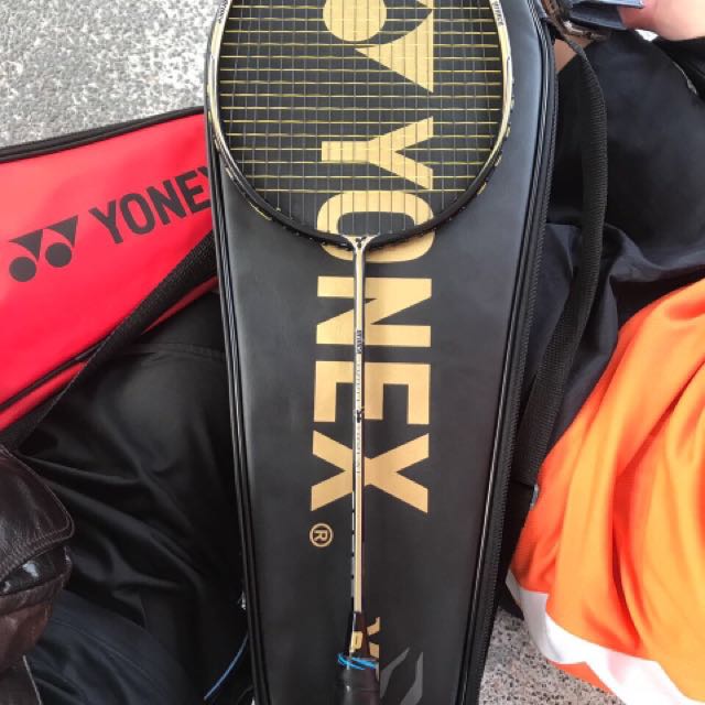 Badminton Racket, Bulletin Board, Looking For on Carousell