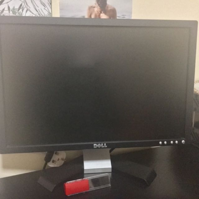 DELL LCD Monitor - 19 Inch Flat Screen, Computers & Tech, Parts ...