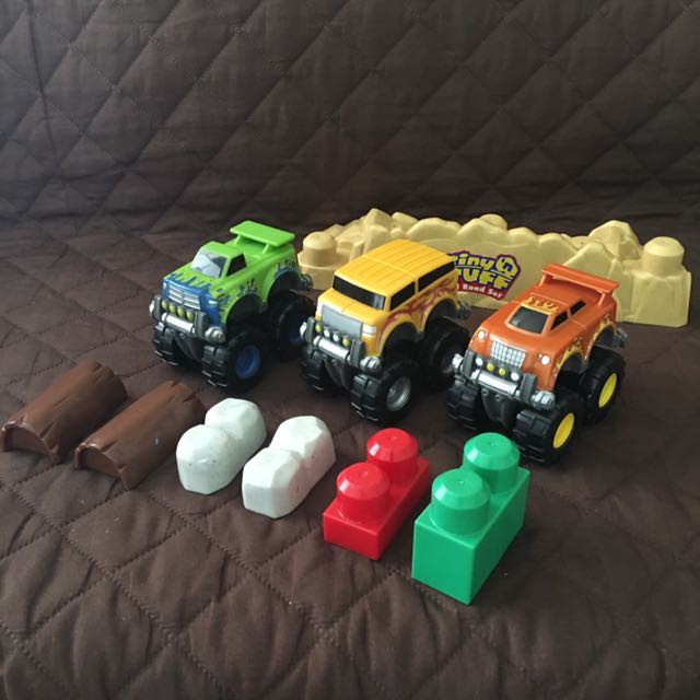 mega bloks tiny n tuff off road set, Hobbies & Toys, Toys & Games on Carousell