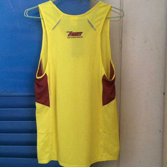 SAF 3 Div Singlet, Men's Fashion, Activewear on Carousell
