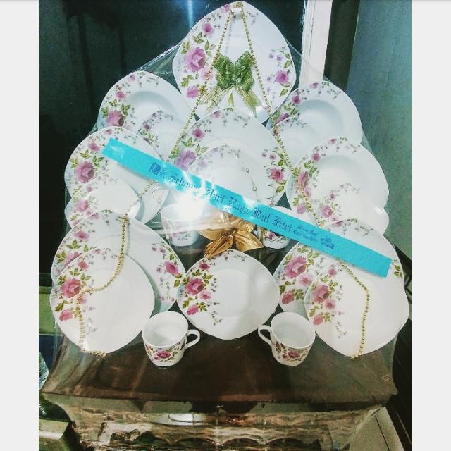 Parcel Keramik, Barang Yang Dicari di Carousell