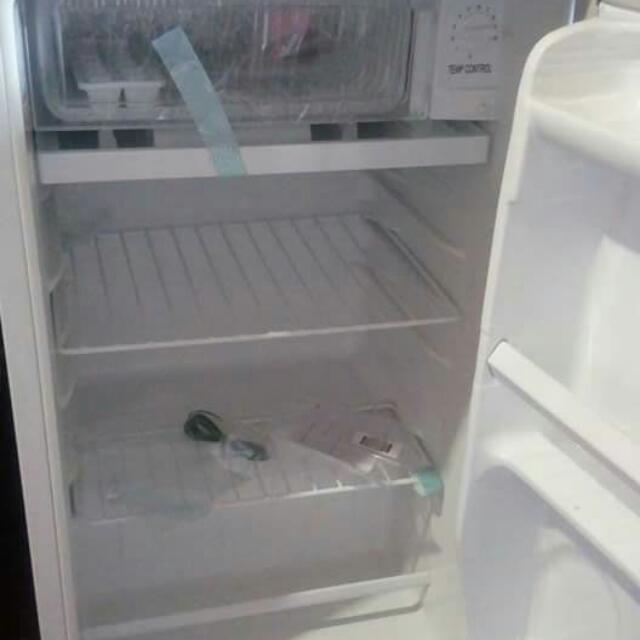 LG Personal Refrigerator, TV & Home Appliances, Kitchen Appliances ...