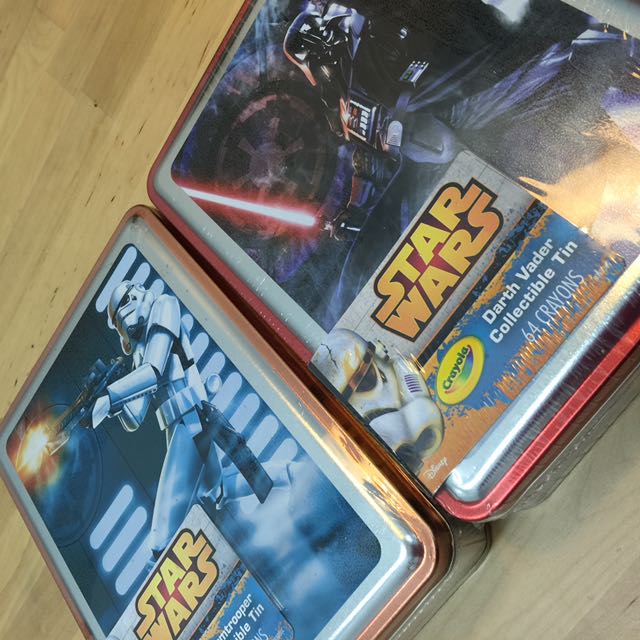 Star Wars Collectible Tin With 64 Crayola Crayons, Hobbies & Toys ...