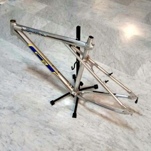 1996 GT Zaskar LE Frame, Sports Equipment, Bicycles & Parts, Bicycles ...