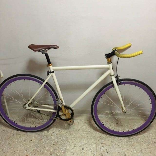 Fixie, Sports Equipment, Bicycles & Parts, Bicycles on Carousell