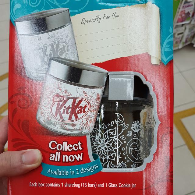 KITKAT JAR. FREE KIT KAT INSIDE, Food & Drinks, Packaged & Instant Food ...