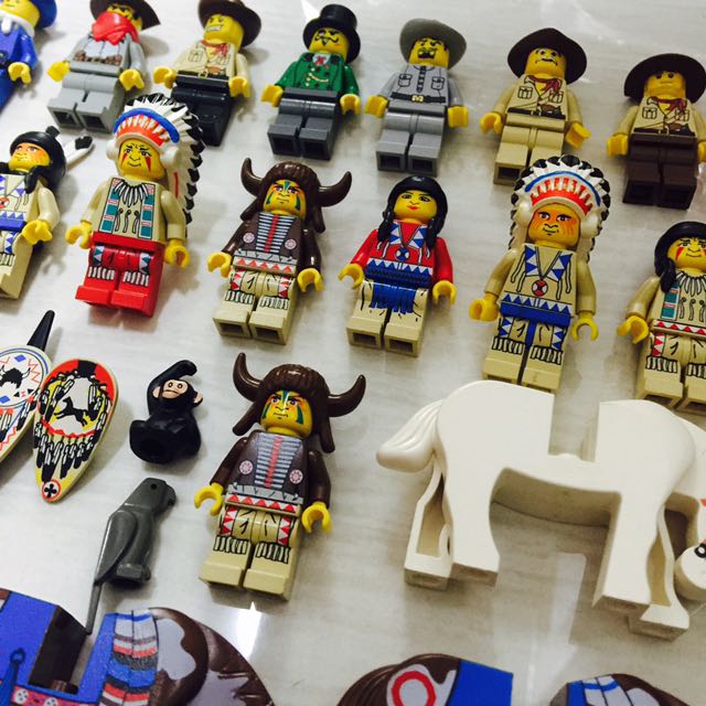 Lego Western Cowboys Red Indian chief Native Wild West Vintage Tribal ...