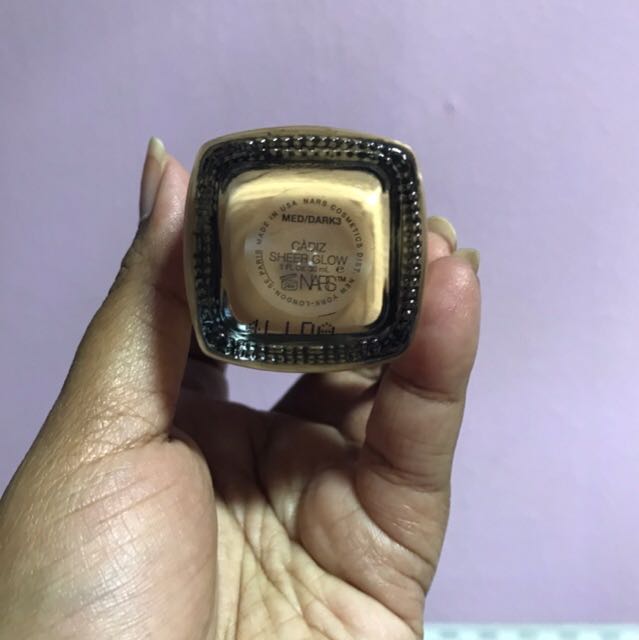 NARS Sheer Glow Foundation - CADIZ - Med/ Dark 3, Beauty & Personal ...