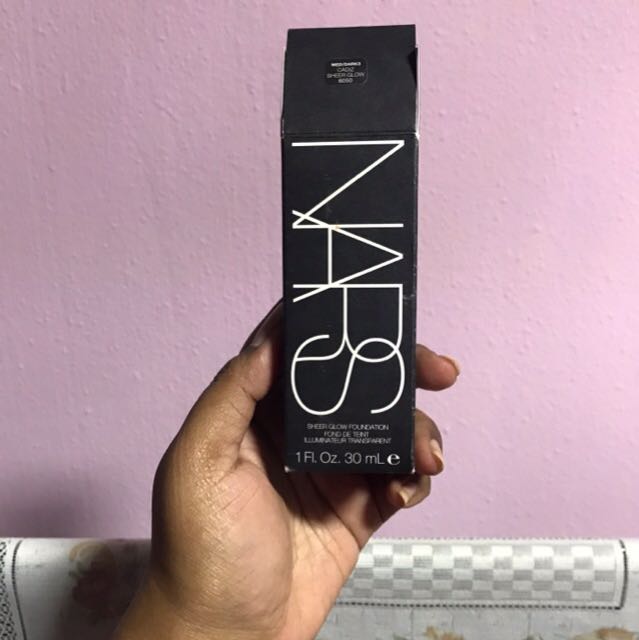 NARS Sheer Glow Foundation - CADIZ - Med/ Dark 3, Beauty & Personal ...