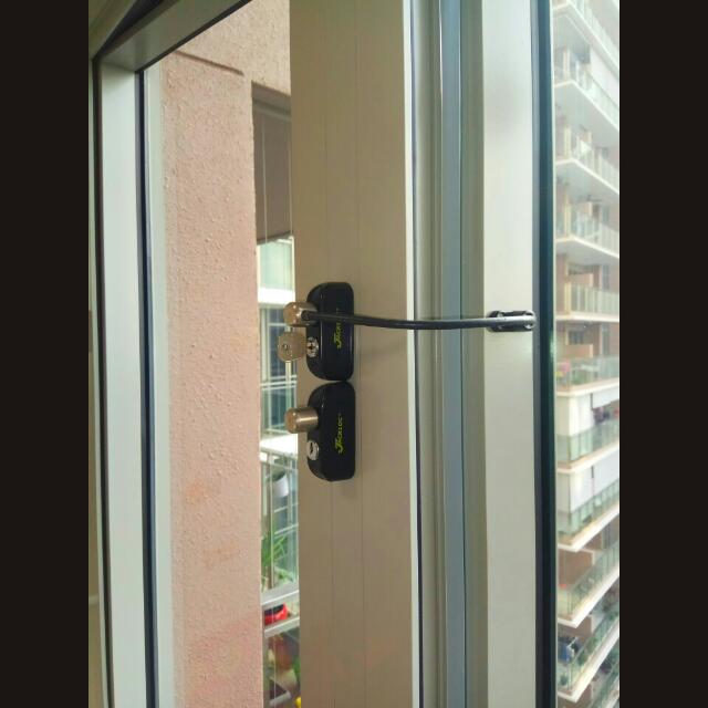 Jackloc - Window Opening Safety Restrictor, Furniture & Home Living ...