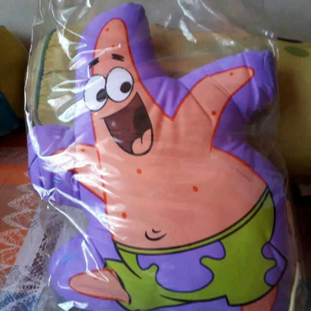 Patrick Star pillow, Hobbies & Toys, Toys & Games on Carousell