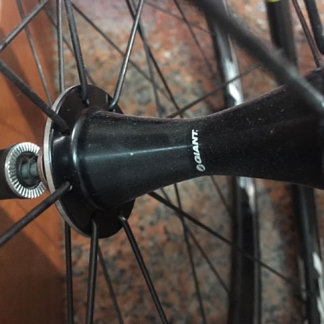Giant PA2 Wheelset, Sports Equipment, Bicycles & Parts, Bicycles on ...
