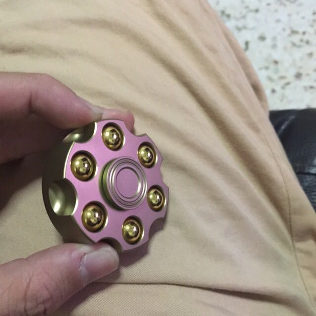 Revolver Fidget Spinner Limited Edition, Hobbies & Toys, Toys & Games ...
