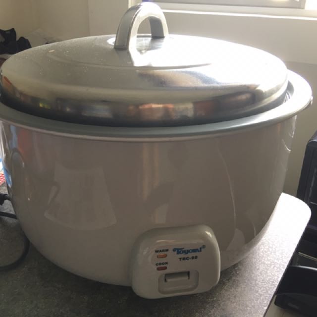 Toyomi Rice Cooker TRC-98, TV & Home Appliances, Kitchen Appliances ...