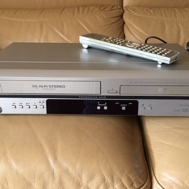 Hitachi VCR N DVD 2 In 1, TV & Home Appliances, TV & Entertainment ...