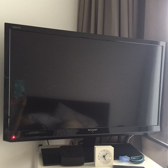 TV LCD brand Sharp 32 Inch, TV & Home Appliances, TV & Entertainment ...