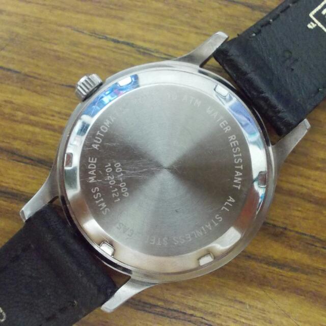 vintage Chic simple military watch swiss made, Men's Fashion, Watches ...