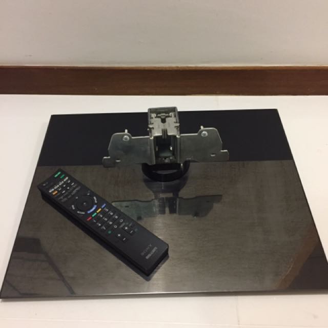 Sony Bravia 52 Inch LCD Flat Screen TV, TV & Home Appliances, TV ...