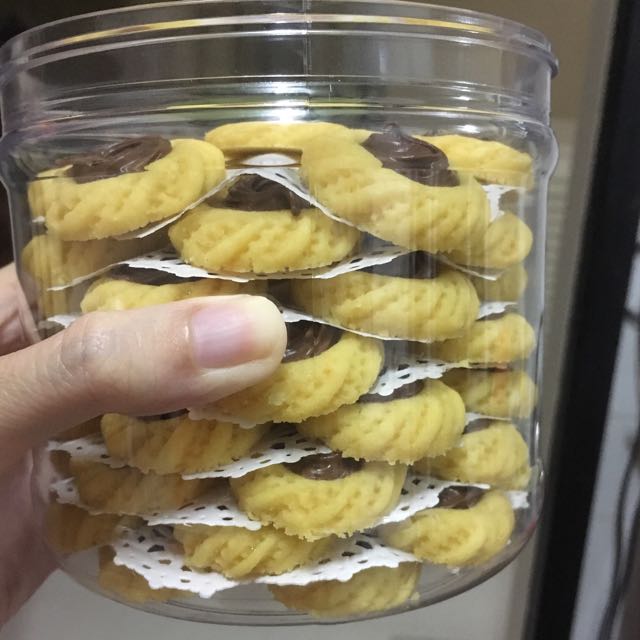 Kuih Raya: Mini Nutella Tarts, Food & Drinks, Homemade Bakes on Carousell