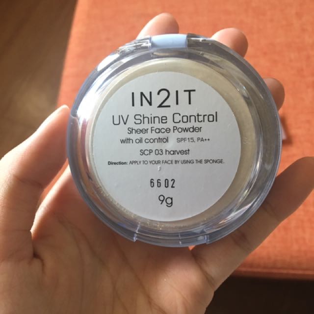 In2it UV Shine Control Face Powder, Beauty & Personal Care, Face, Face ...