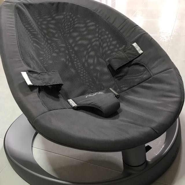 Nuna Leaf Curv Rocker, Babies & Kids, Bathing & Changing, Bathtub ...