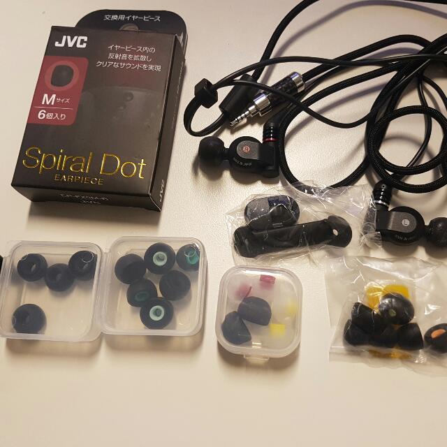 Sony XBA-Z5 IEM. Good Condition. Comes With Sony Upgrade Cable (MUC ...