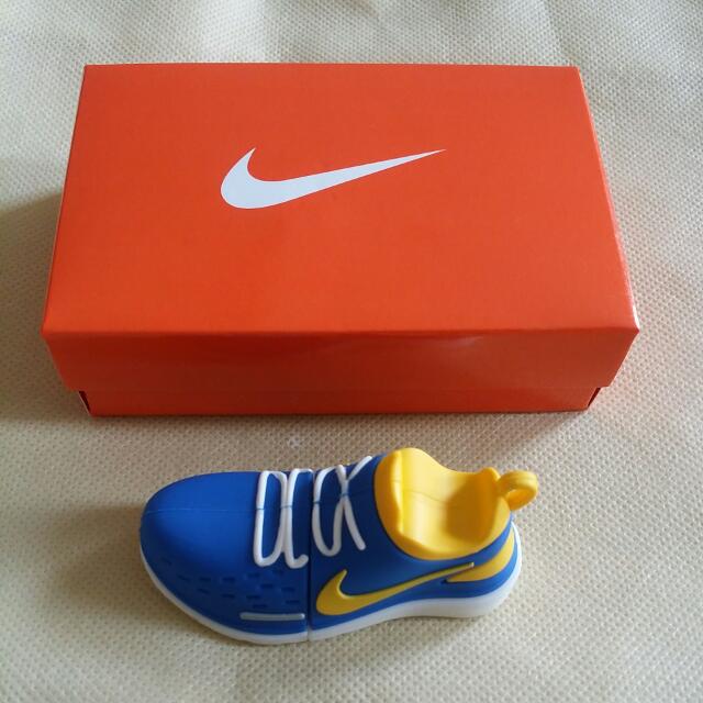 BN Nike Thumb Drive Nike (limited edition), Computers & Tech, Parts ...